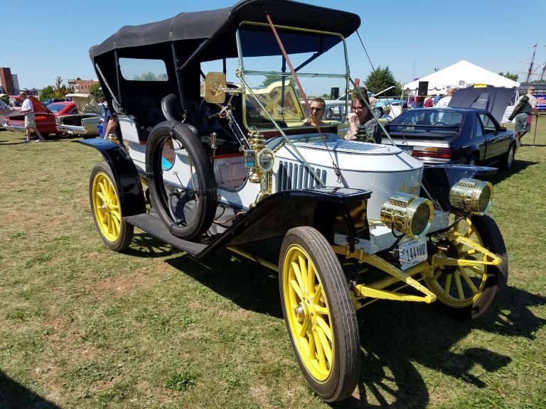 Customer Showcase - EATON Detroit Spring